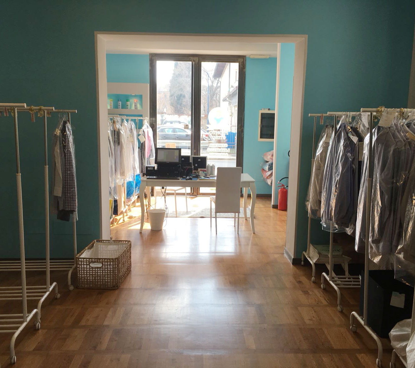 Pronto Stiro Brescia | PRONTO STIRO - Servizi di lavanderia, stireria ...